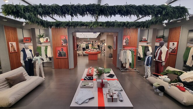 A big thank you to design4retail and the New Balance team for such a ...